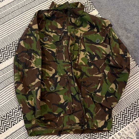 Jackets & Coats | Vintage British Military Surplus Dpm Field Jacket ...